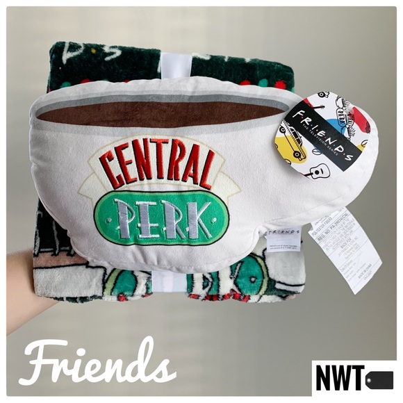 FRIENDS | Bedding | Nwt Limited Drop Friends Central Perk Soft Pillow ...